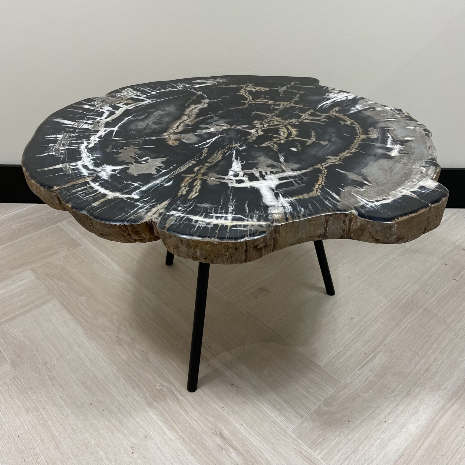 Salontafel versteend hout kopen | 61x31cm | Munker Interiors